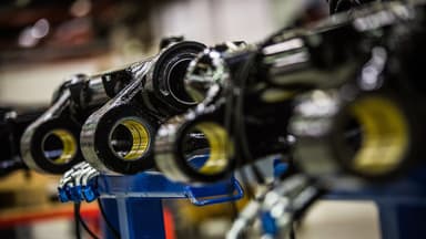 Hiab: Smart and durable load handling solutions | Smart Load Handling ...